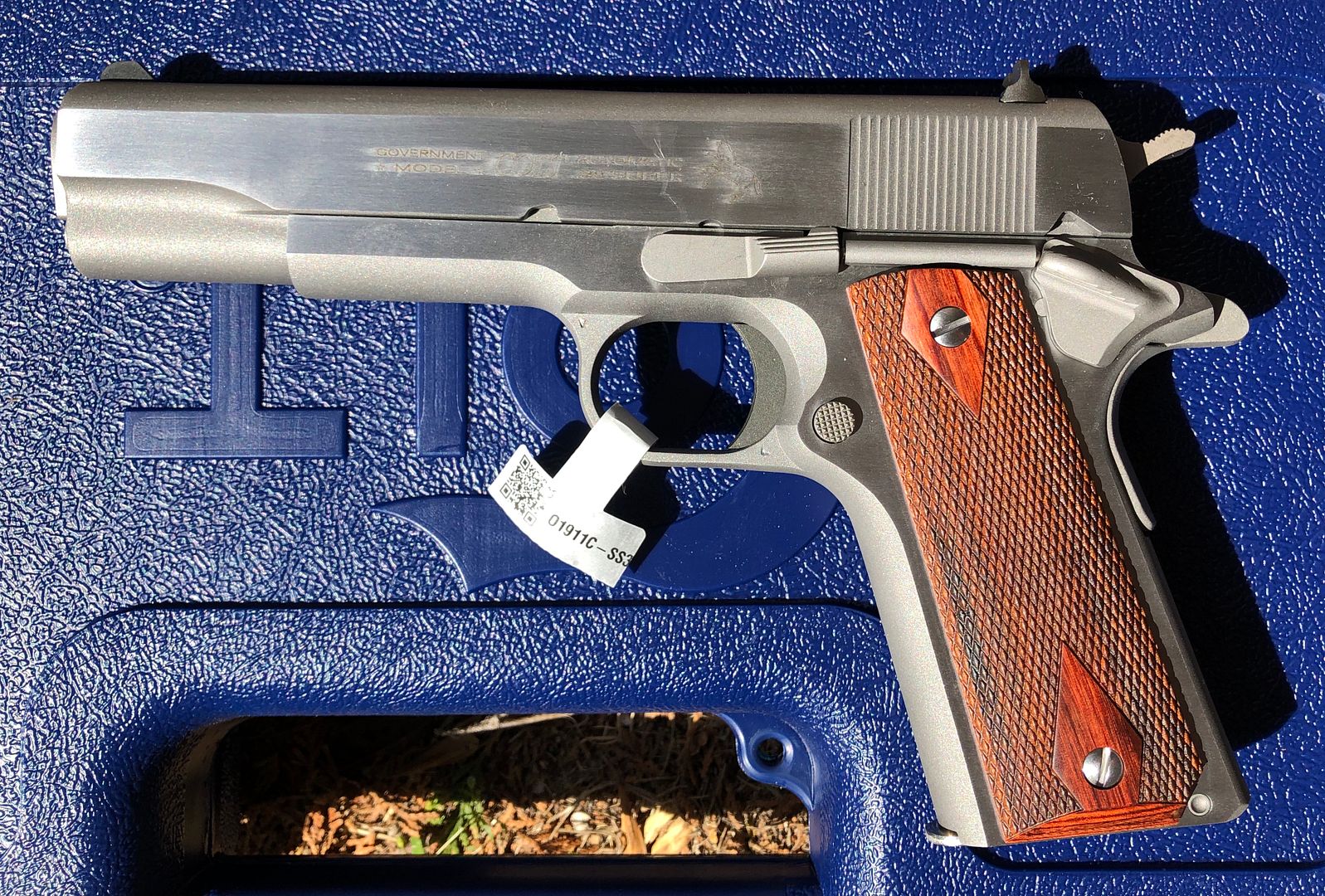 Colt Classic O1911C Laser Engraved vs Rollmarked | 1911Forum