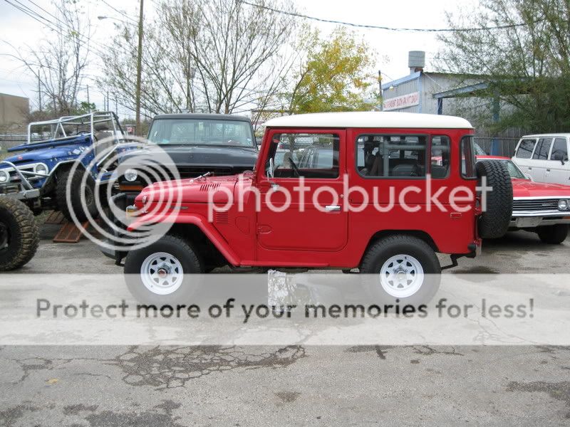 79 FJ40 - stock | Pirate 4x4